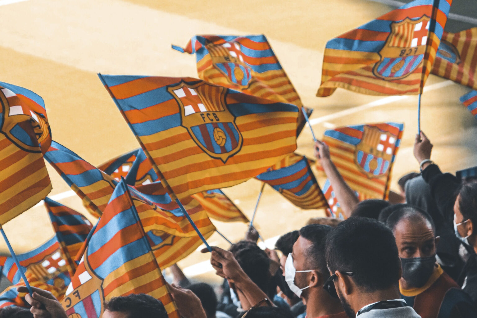 Tottenham come knocking for cut-price Barcelona player - Spurs Web