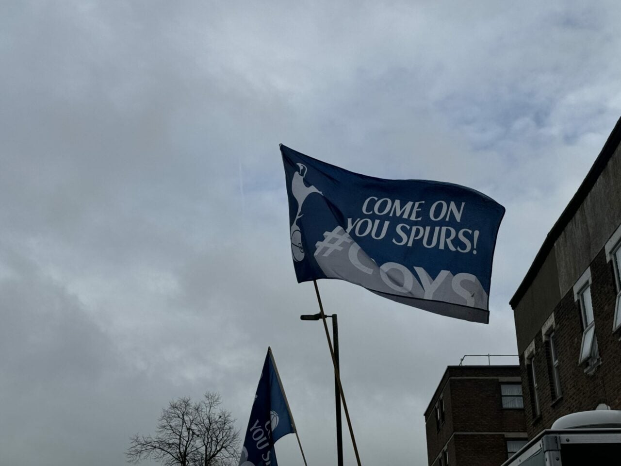 Scott Munn confirms only one Spurs player will not travel to Australia ...