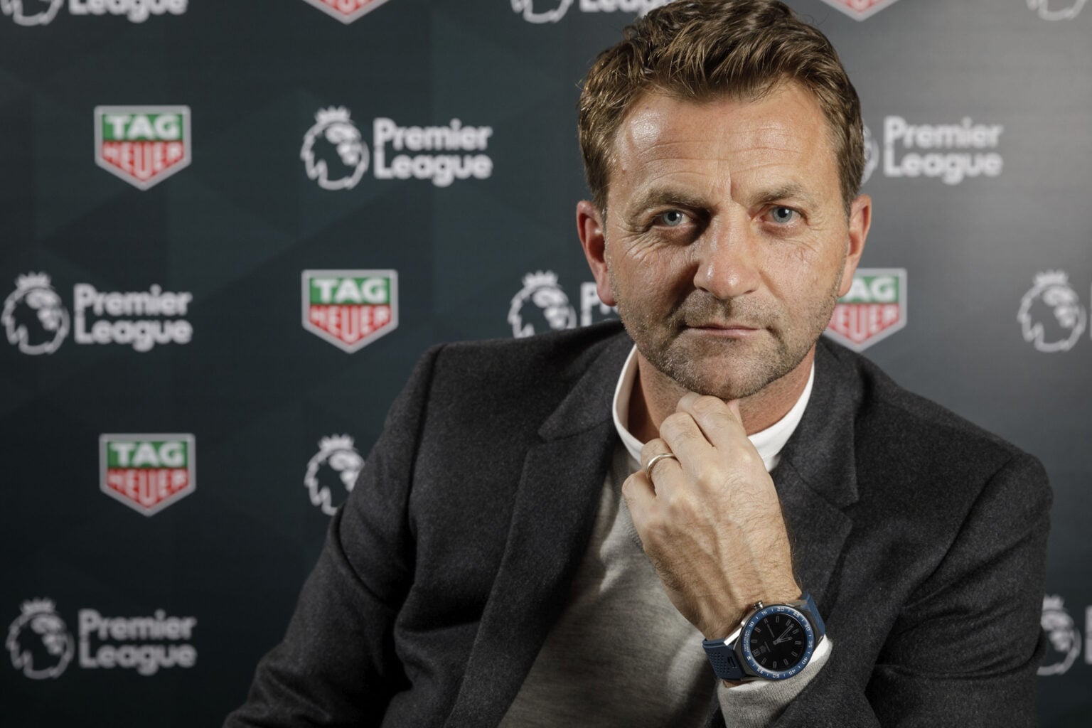 Former Tottenham manager throws his hat in the ring for interim job ...