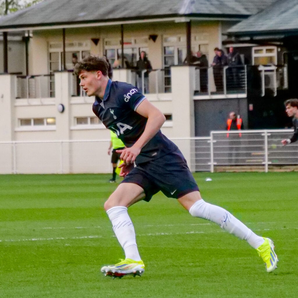 PL2 Match Report: Tottenham win the Premier League 2 title against ...