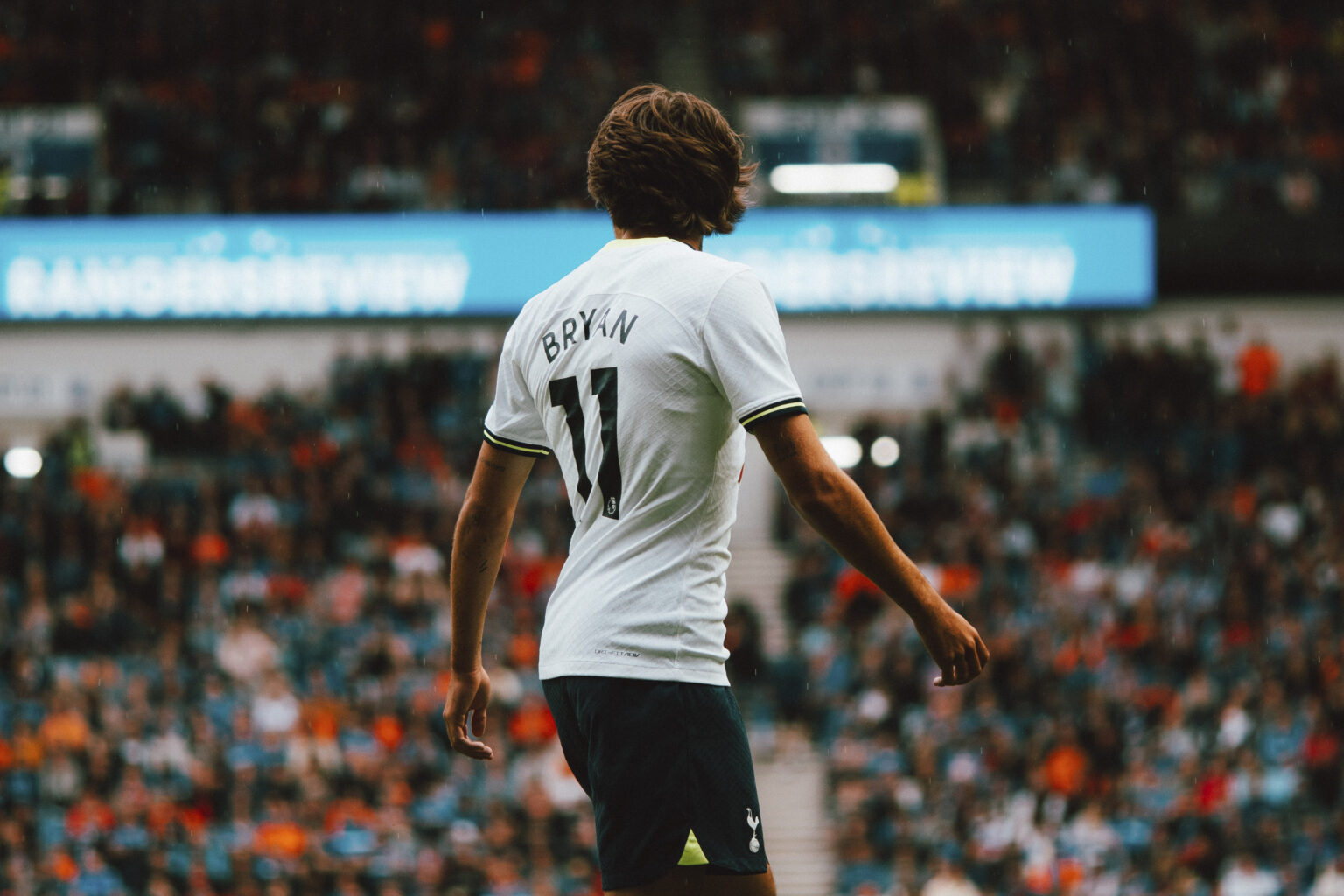 Tottenham insider explains the details behind Bryan Gil's new contract ...