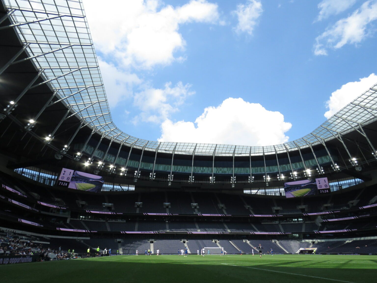 Spurs director explains how the club financed the Tottenham Hotspur ...