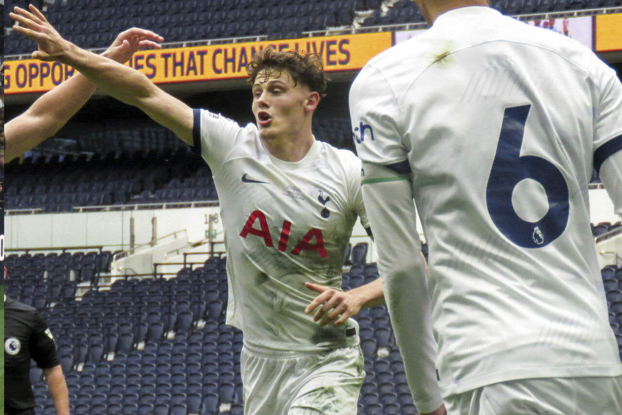 Spurs U21 coach opens up on the next wave of Hotspur Way talent ...