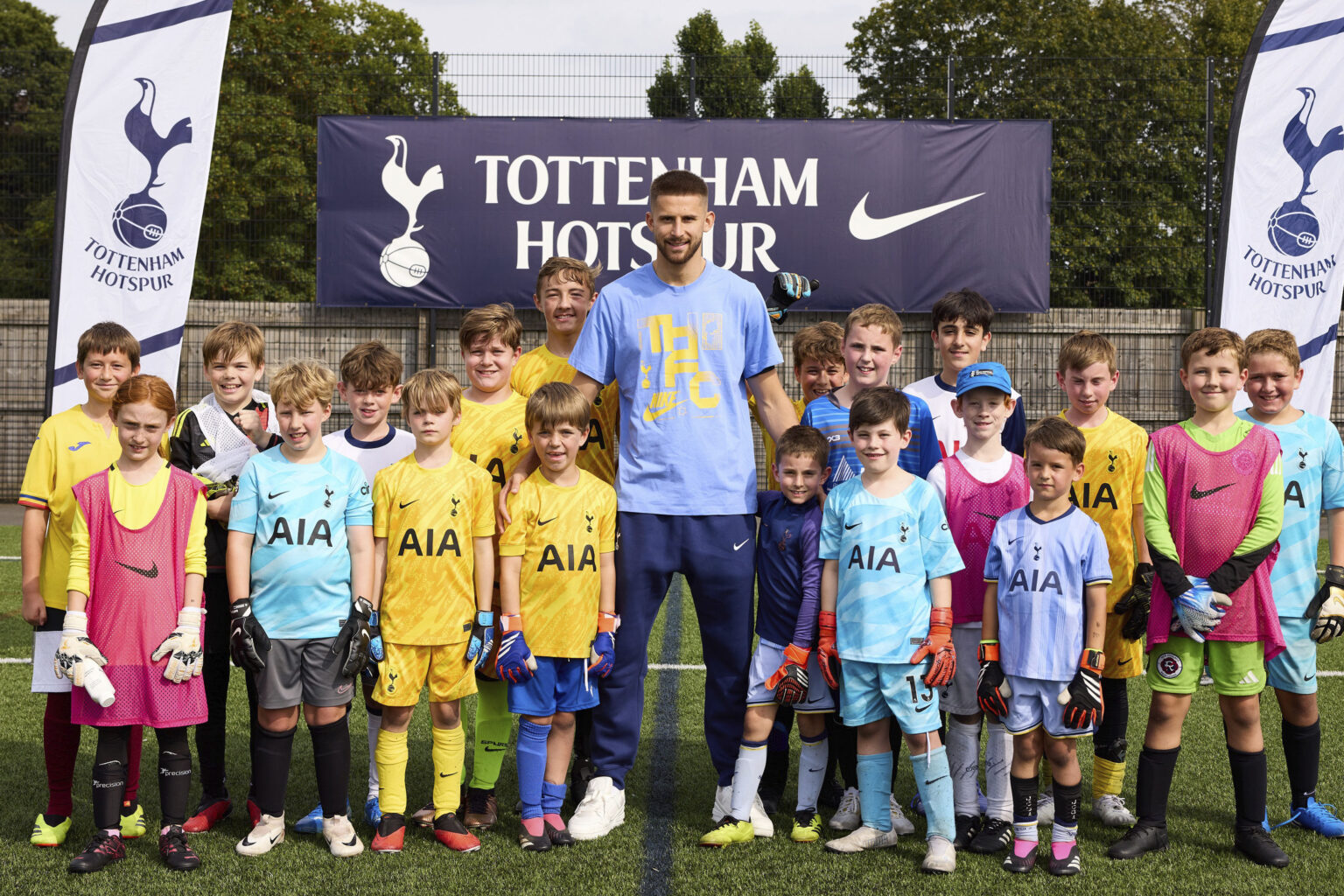 Guglielmo Vicario spends deadline day delivering goalkeeping ...