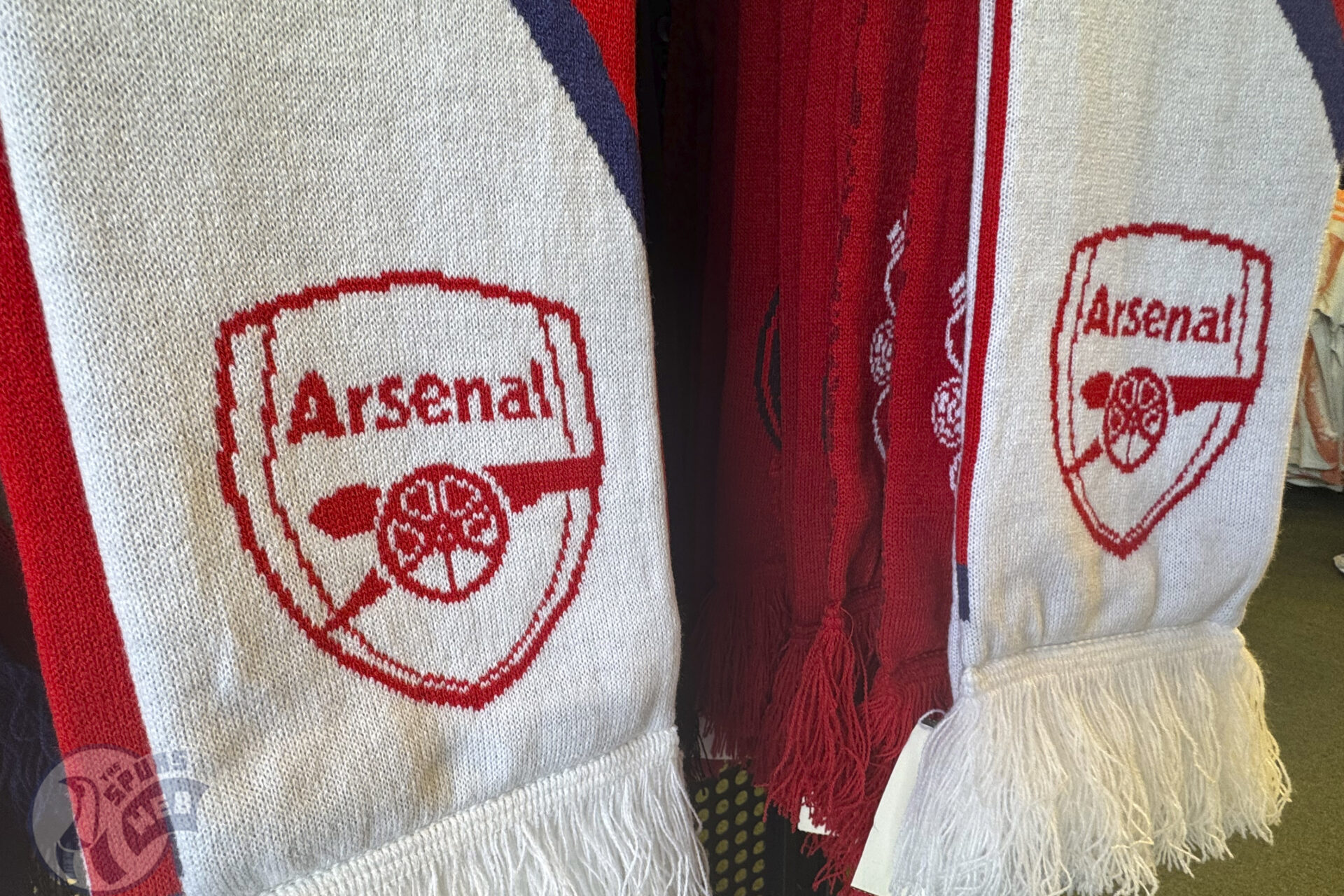 Arsenal are 'crying out' for a player like Tottenham star - Pundit ...