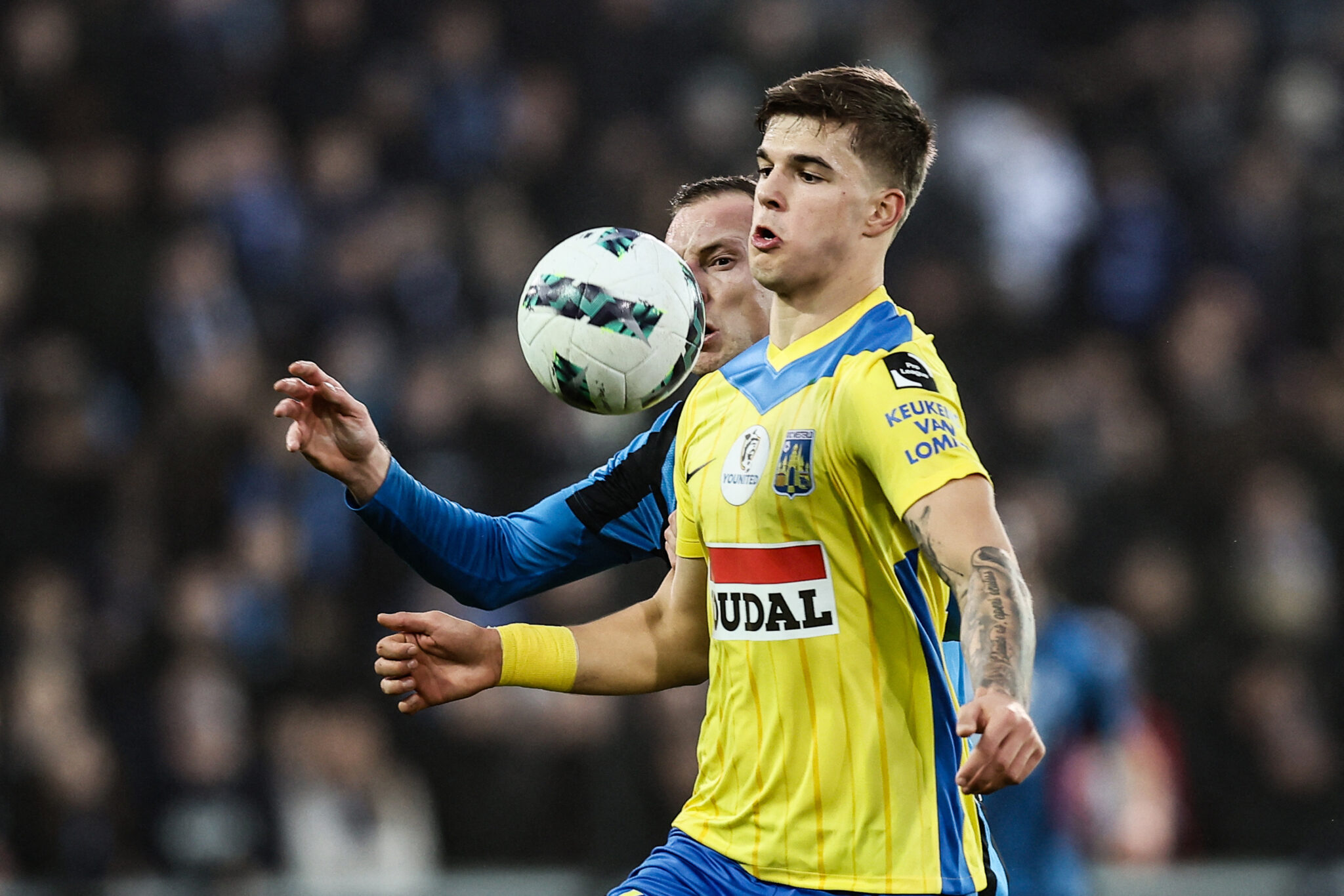 Video: Tottenham starlet Luka Vuskovic scores brilliant overhead kick ...