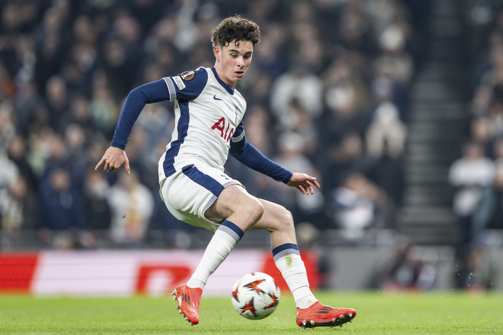 Ange Postecoglou hails 'brilliant' and 'solid' Archie Gray at centre ...