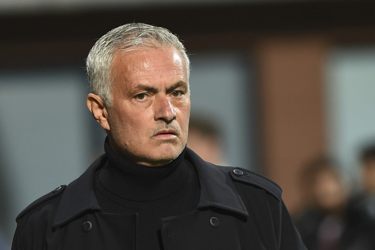 Jose Mourinho hatches transfer plan to swoop for Tottenham star - Spurs Web