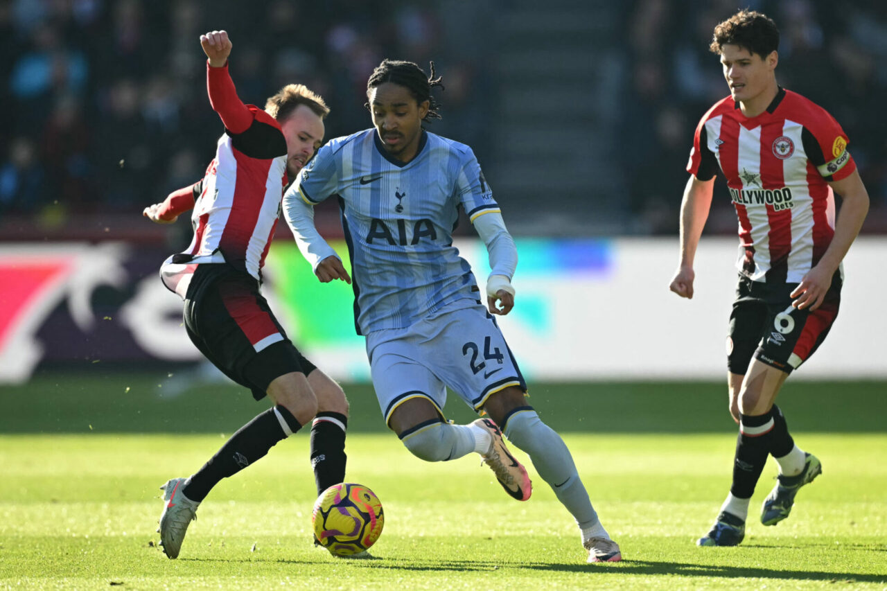 Performance - Player Ratings: Brentford (a) 0-2 | Page 2 | The Fighting ...