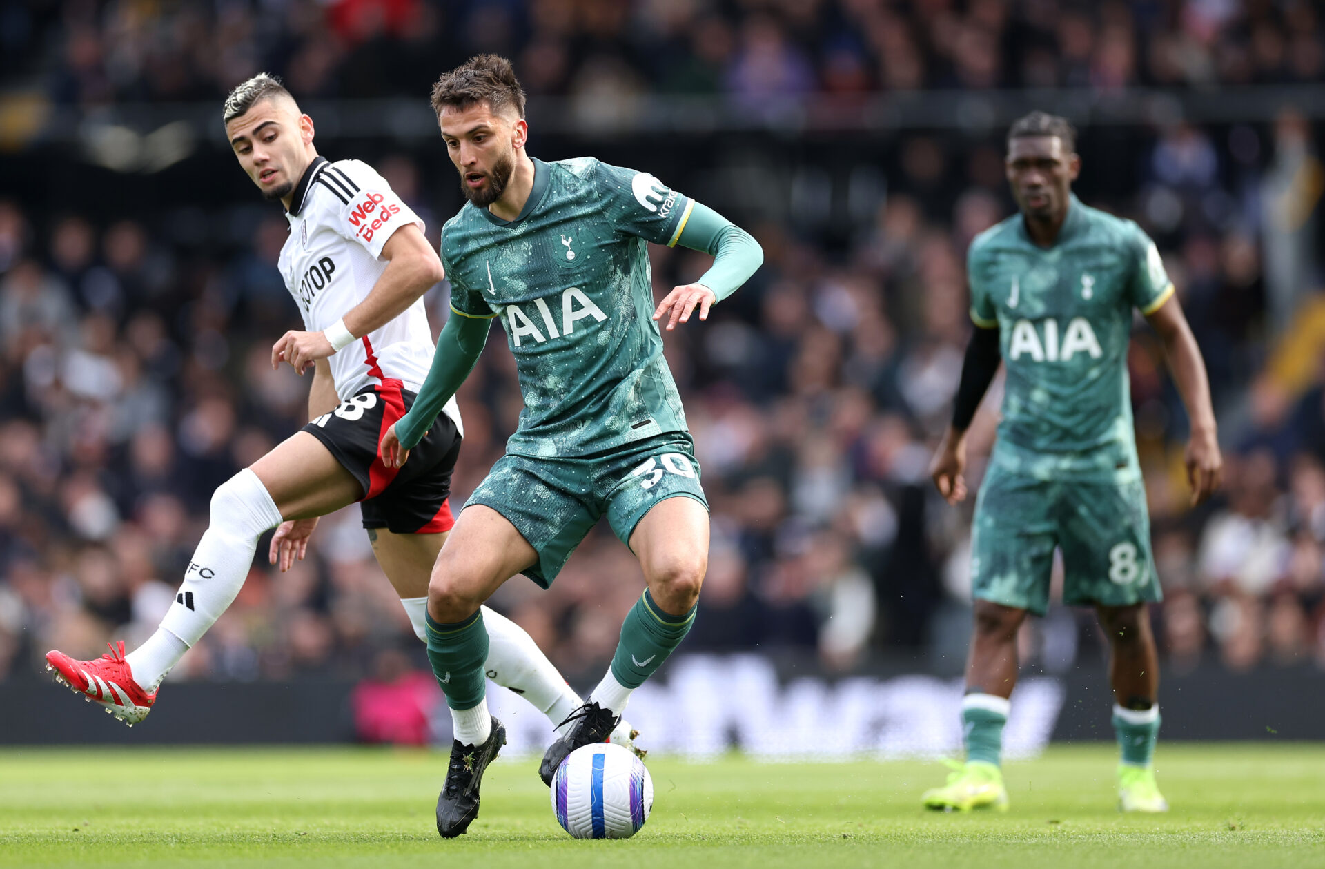 Tottenham half-time player ratings vs Fulham: 2/10 for dreadful ...