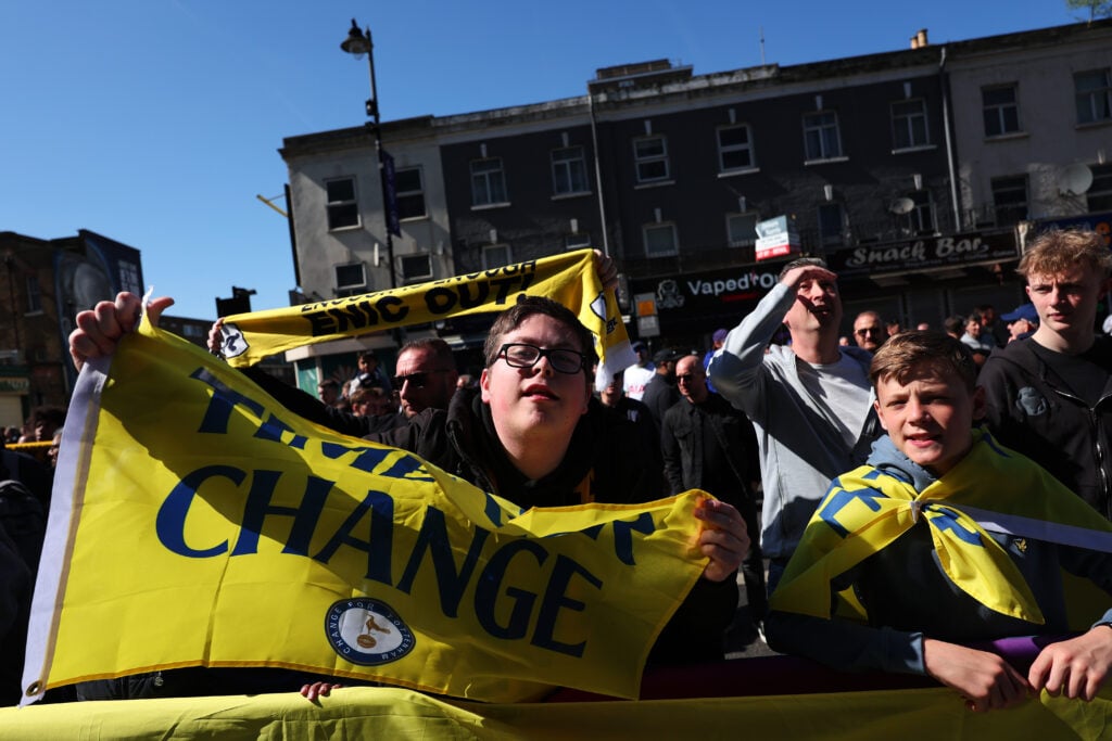 Inside Tottenham fans' latest protest as thousands march against Daniel ...