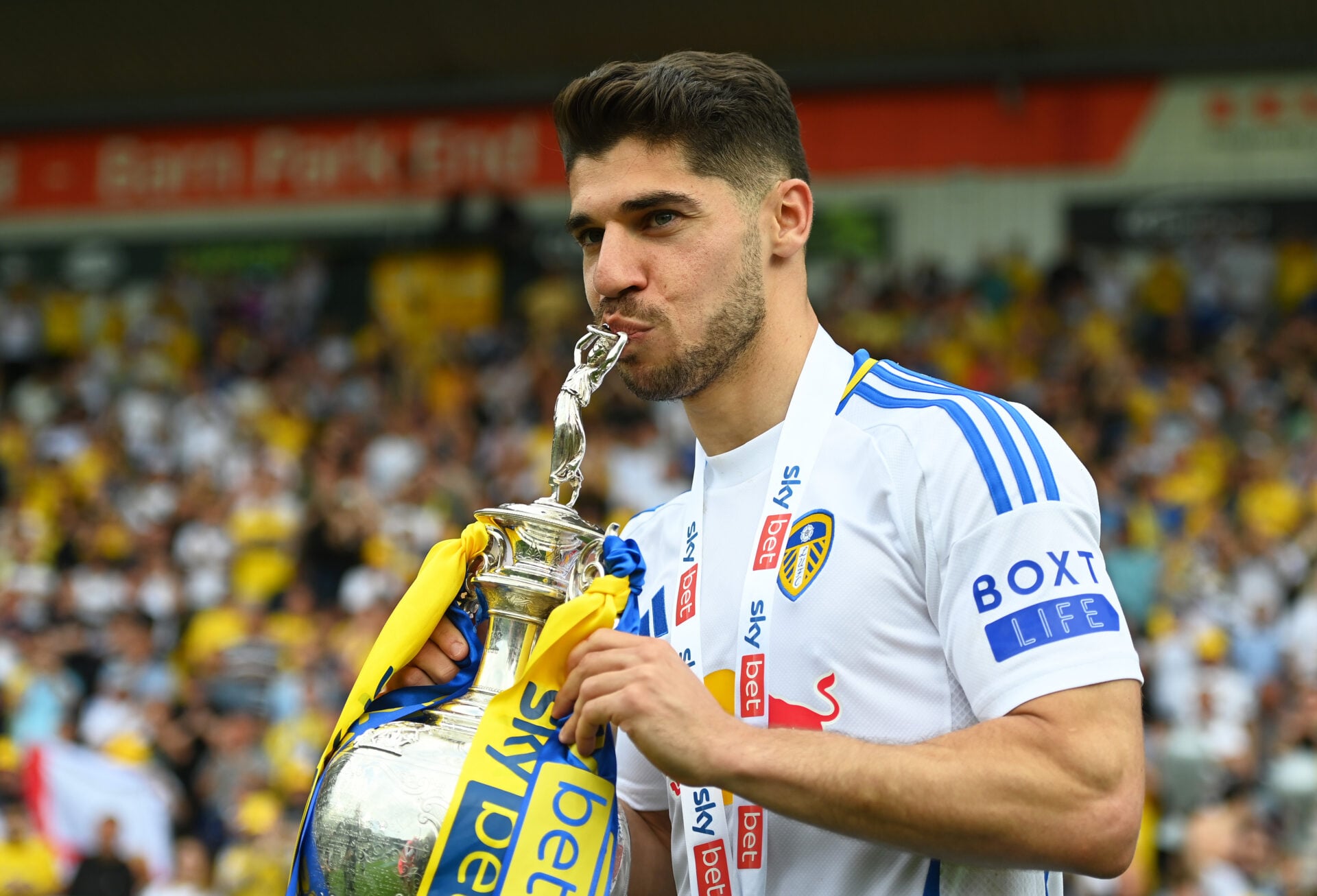 Tottenham receive 'concrete' interest in Manor Solomon from France as ...