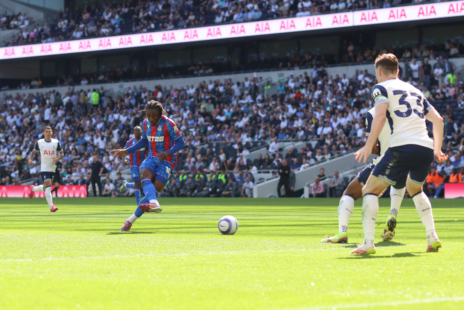 Tottenham ready to launch an official offer for Eberechi Eze this ...