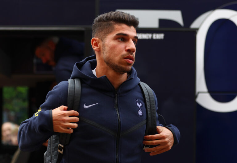 Tottenham decide Manor Solomon future as winger returns from Leeds ...