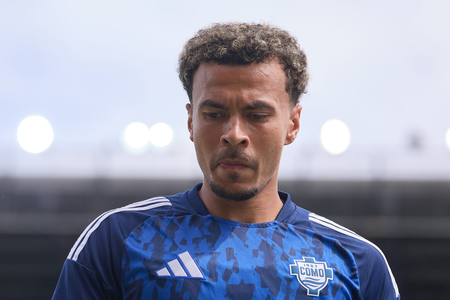 Dele Alli spotted training with Tottenham target as transfer rumours ...