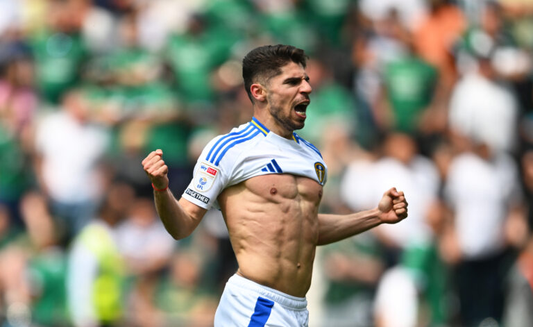 Leeds United receive huge boost in hopes of signing Tottenham's Manor ...