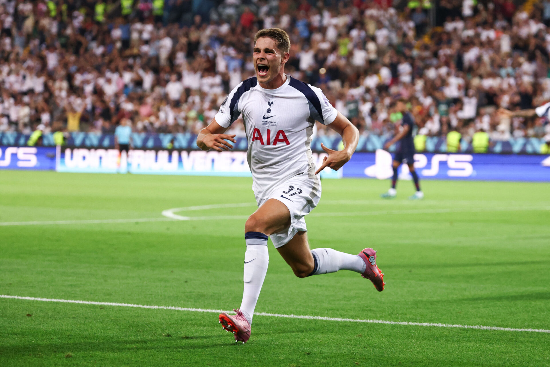 Tottenham half-time player ratings vs Paris Saint-Germain - Thomas ...
