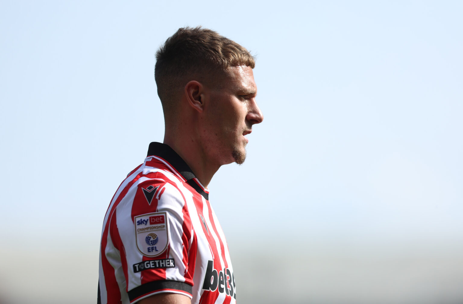 Tottenham's Jamie Donley makes instant impact with last-minute assist ...