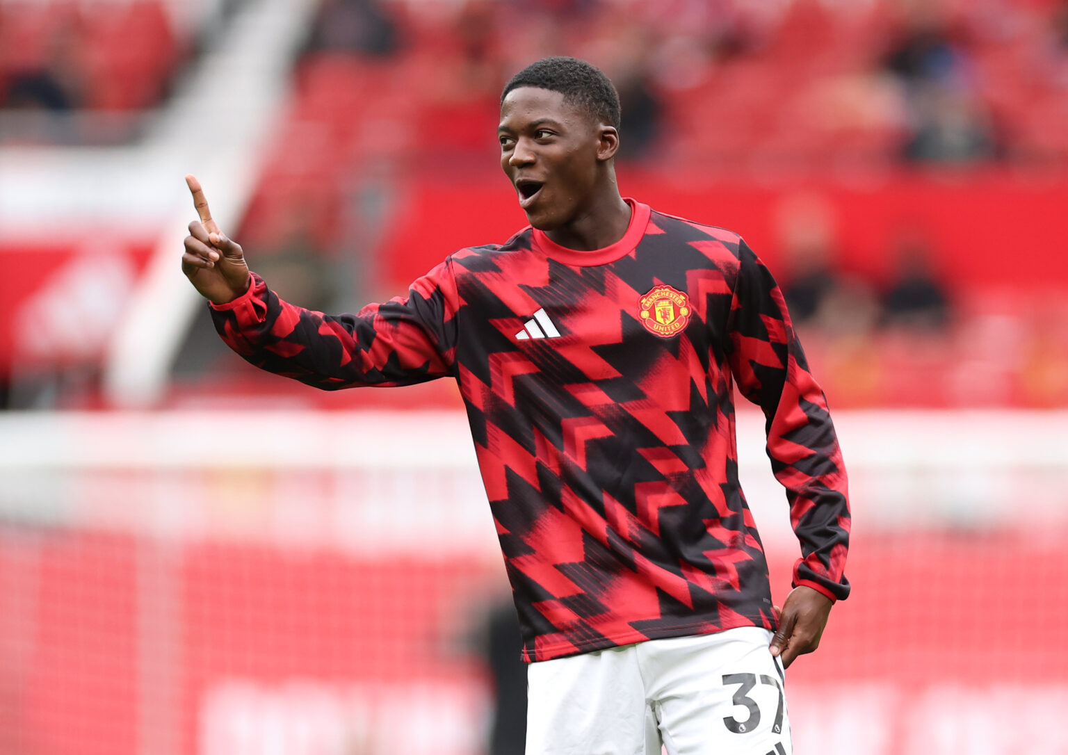 What Kobbie Mainoo is now thinking amidst Tottenham's transfer interest ...