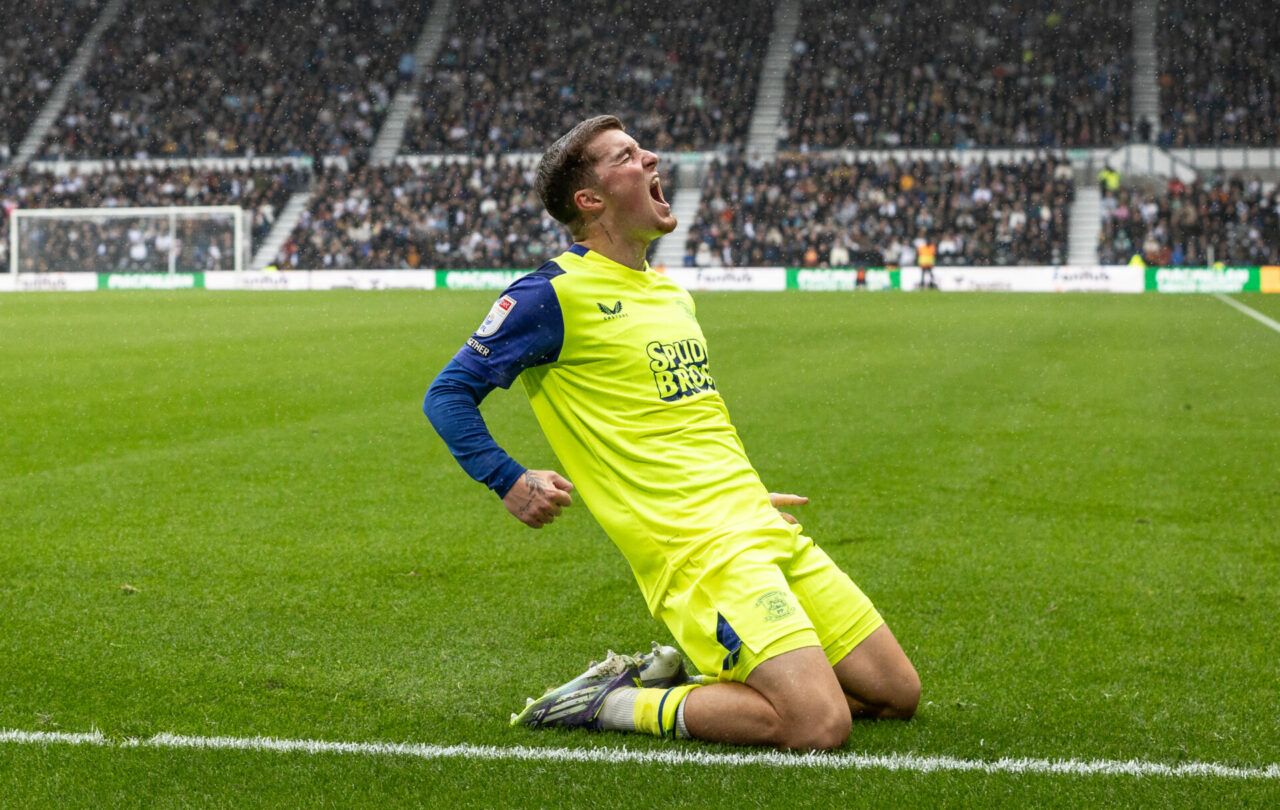 Video: Tottenham youngster Alfie Devine scores a screamer for Preston ...