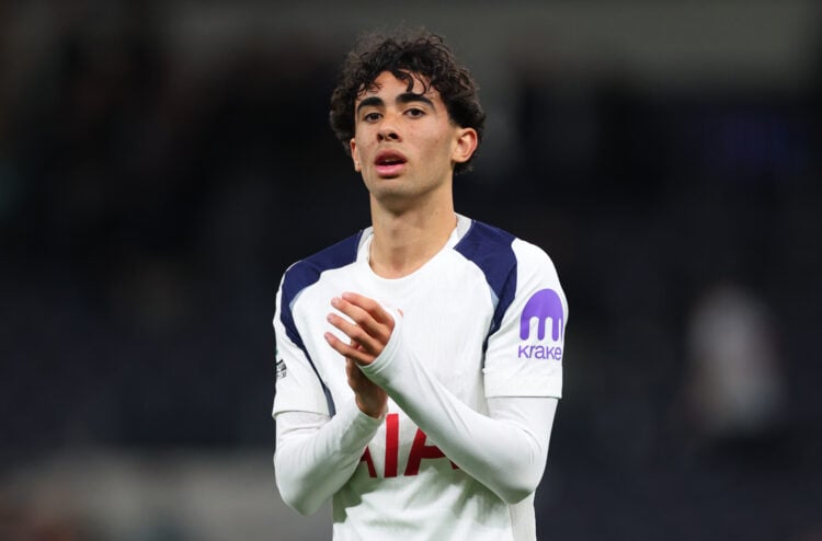 Tottenham sign forward to new contract after recent record-breaking ...