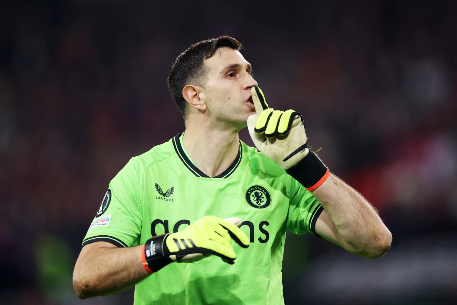 Tottenham set to receive summer bid as Emi Martinez rumours are ...