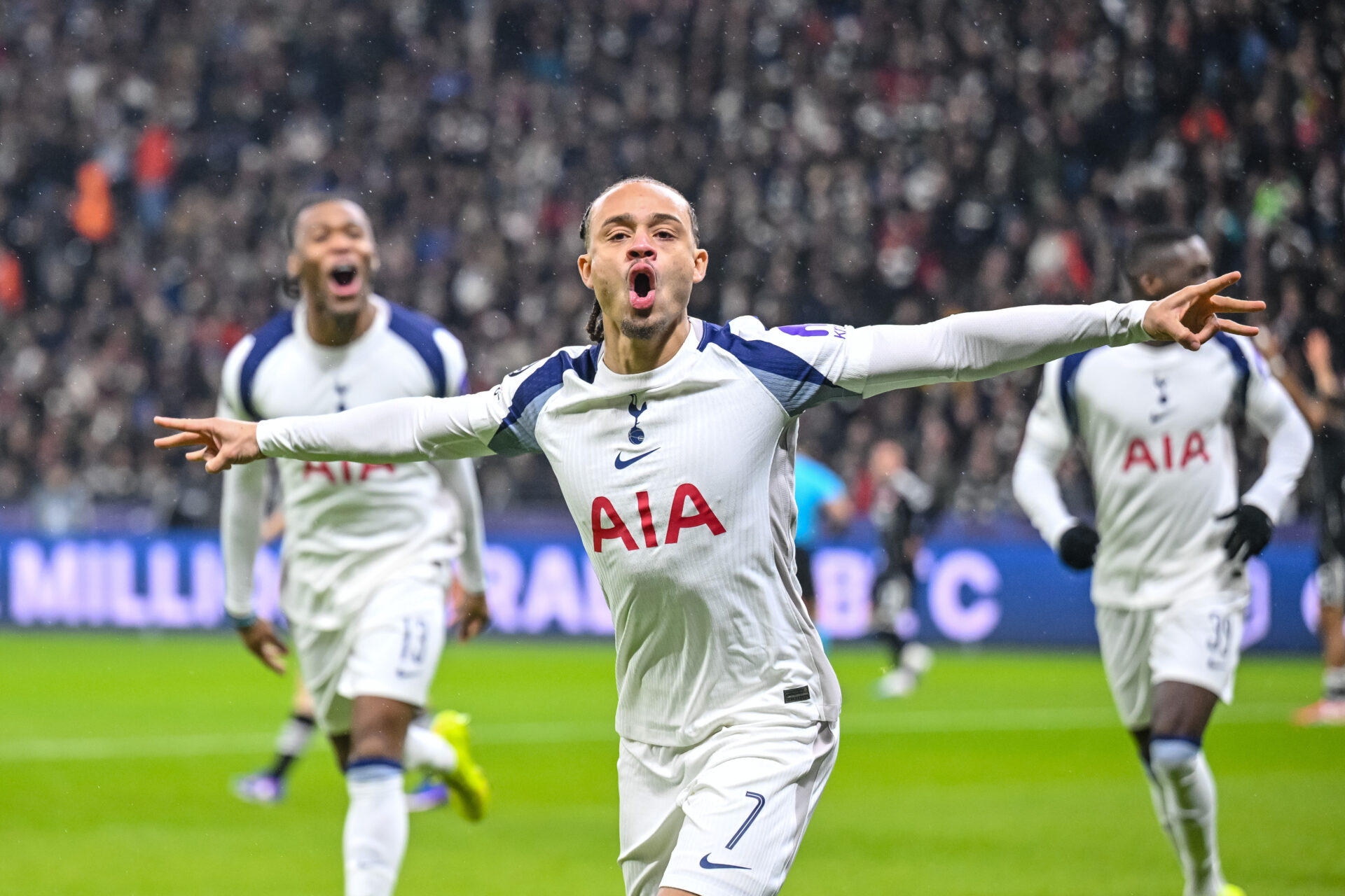 Tottenham half-time player ratings vs Eintracht Frankfurt as 6.5/10 ...